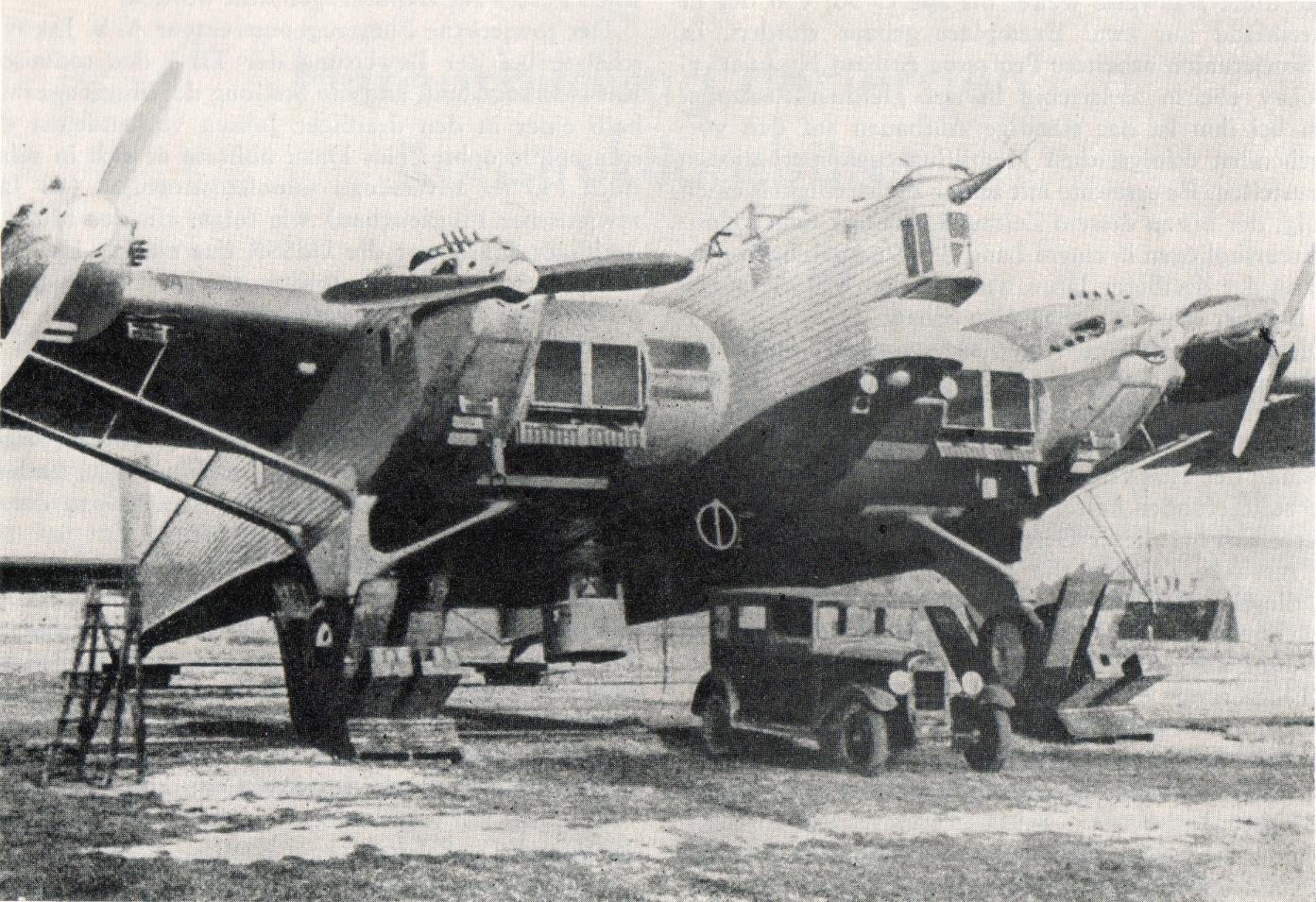 TB-3 - Egy bombázó története